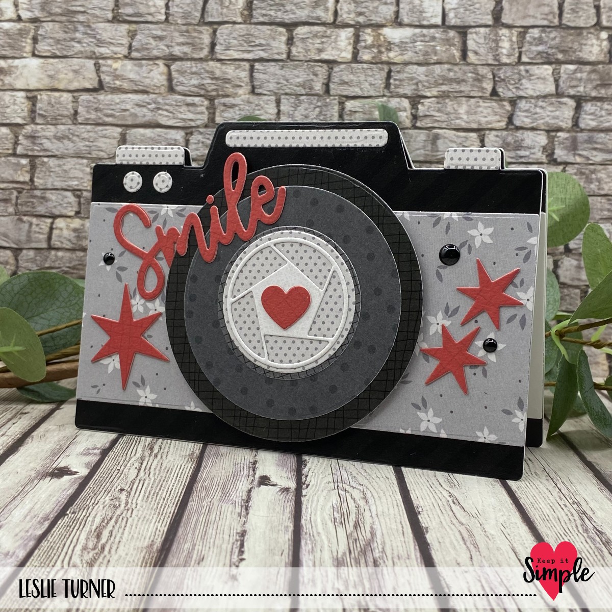 Smile – Love To Scrap 2